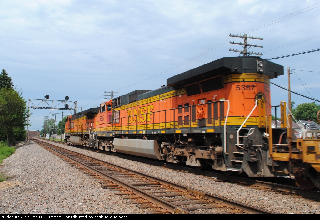 BNSF 5367